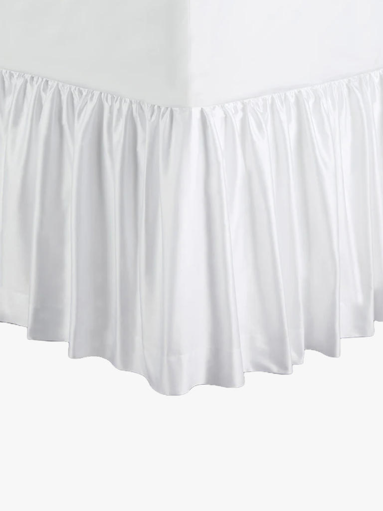 The Best Bed Skirts Are Nostalgic in a Good Way