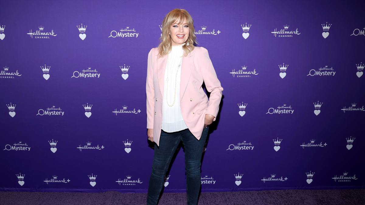 Melissa Peterman on Her Weight Loss Outlook: ‘I Earned My Muffin Top'