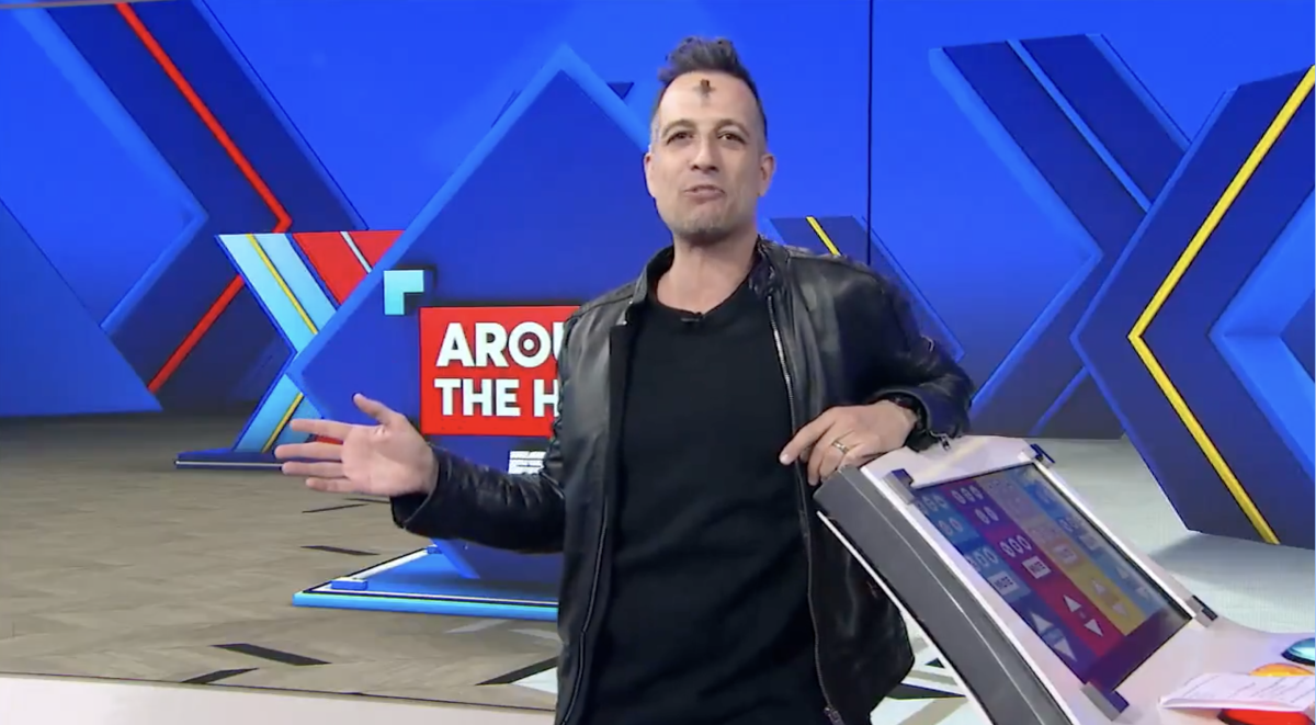 Everyone Loved What Tony Reali Said About 'Around The Horn' Ending