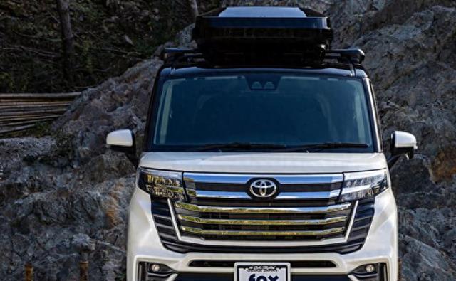 丰田Landc Roomy亮相，造型呆萌，后排放倒，秒变身双人床！