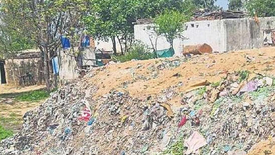 Contractor hired to clear waste buries it in villages of Aravalli
