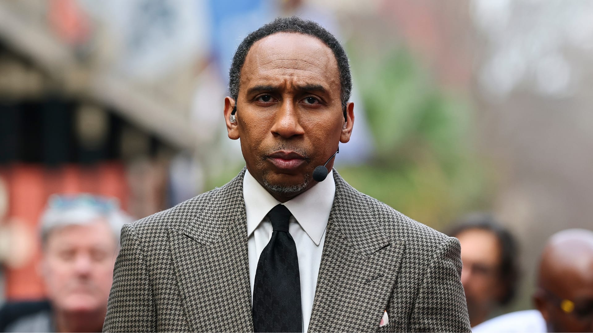Stephen A. Smith Says It's Time to End the LeBron vs. Jordan Greatest ...