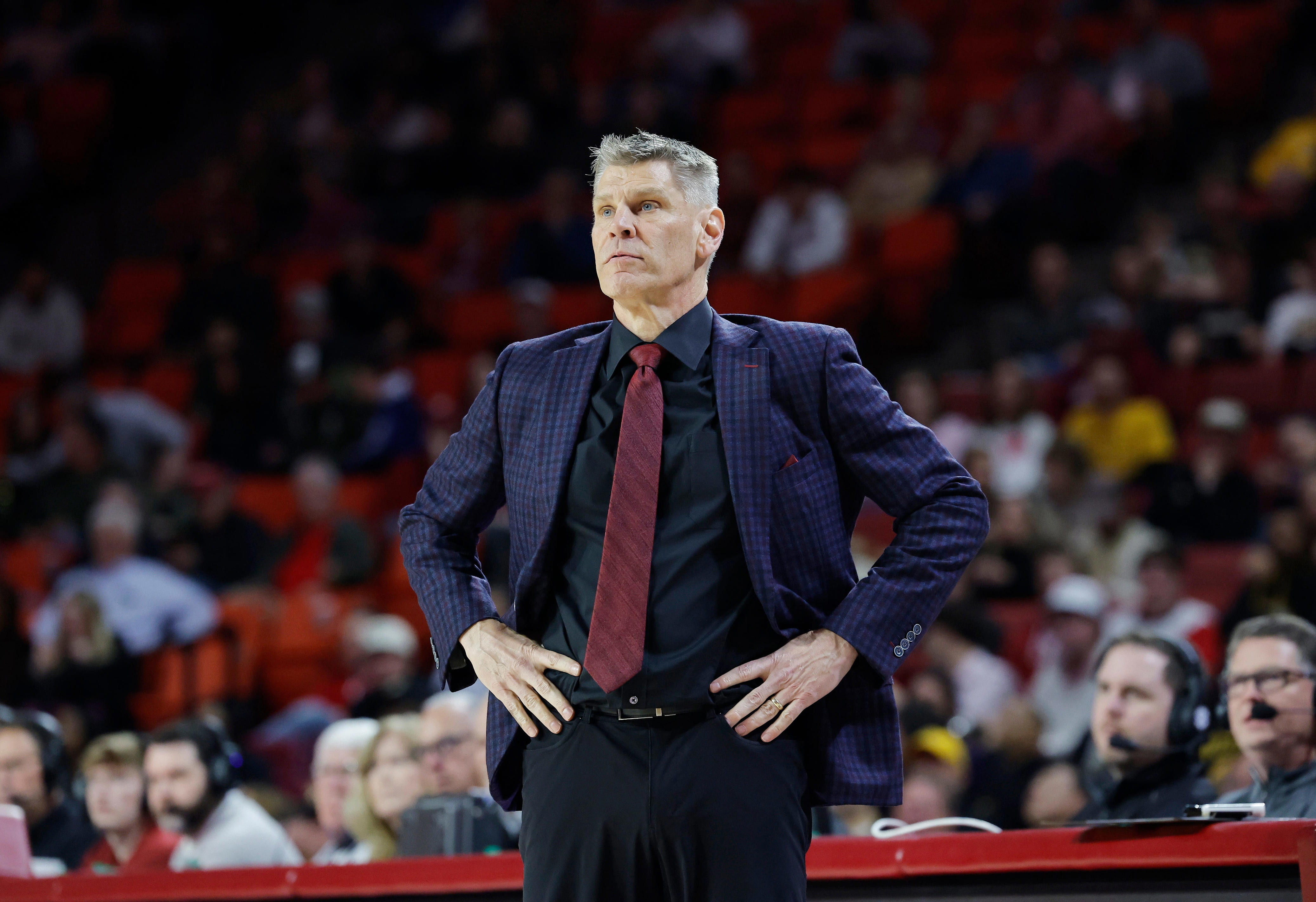 OU basketball keeps NCAA tournament hopes alive with upset win over ...