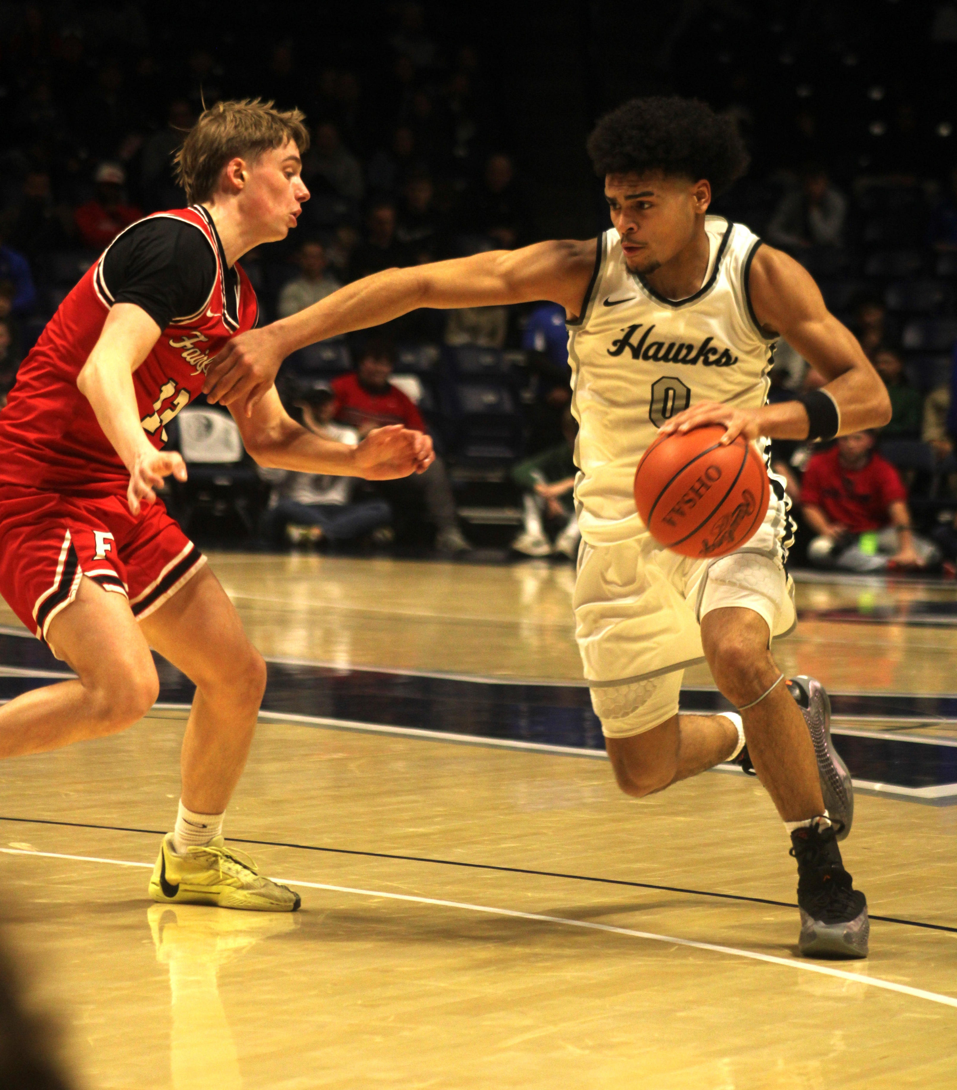 Which Cincinnati boys basketball teams advance to the 2025 regional finals?