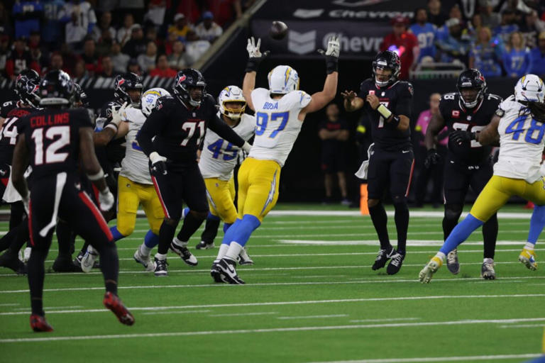 Chargers Cut $135 Million Pro Bowler – New Landing Spots Emerge