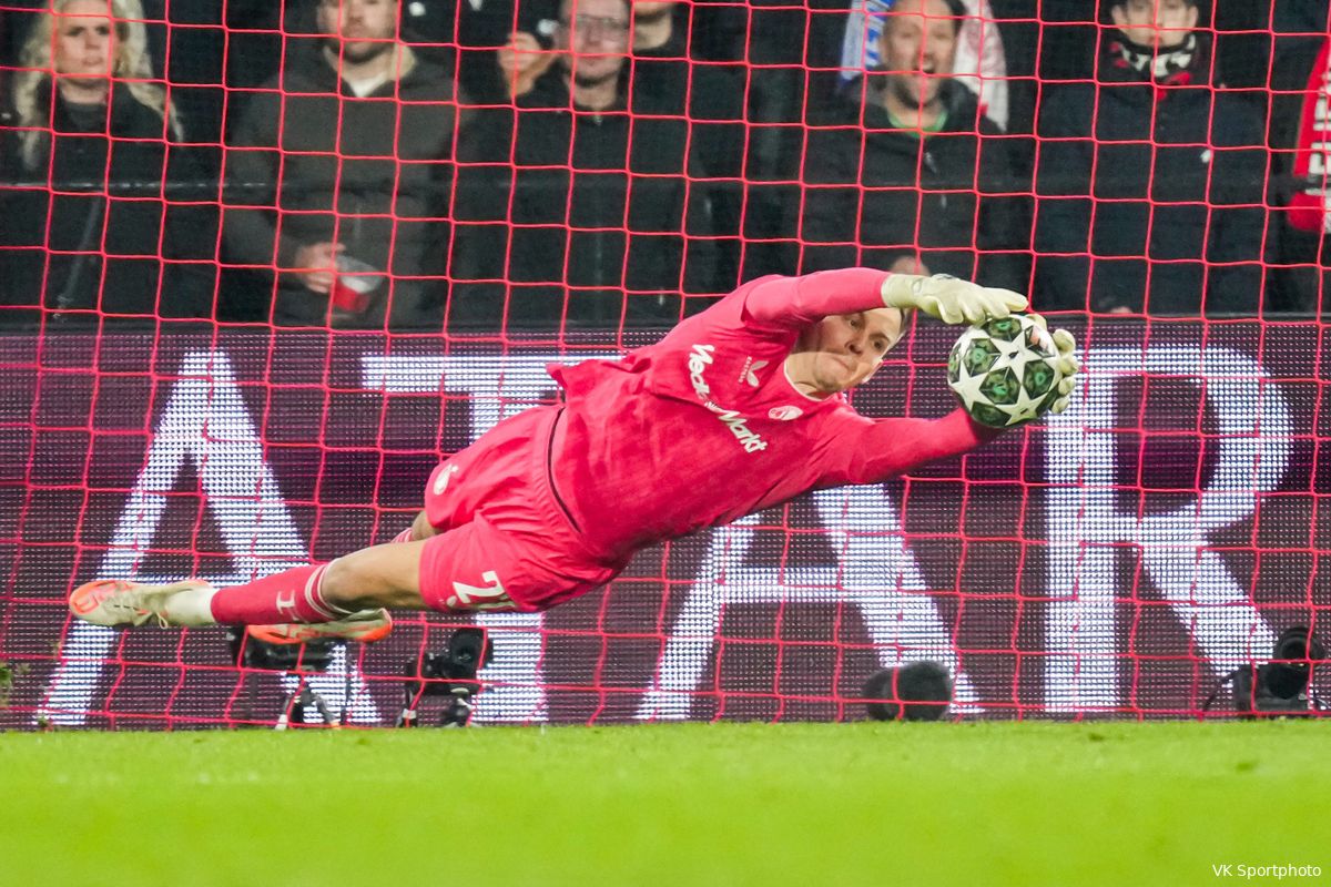 ''Onmogelijk om met deze opstelling en bank te winnen''