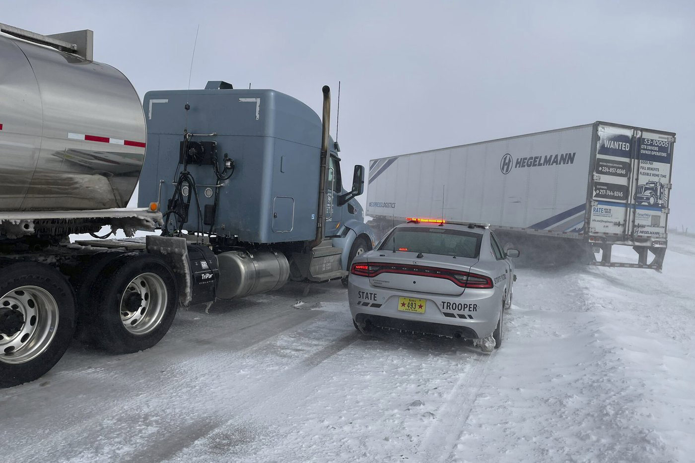 Powerful US storms create blizzard conditions and threaten to spawn ... Powerful US storms create blizzard conditions and threaten to spawn ...