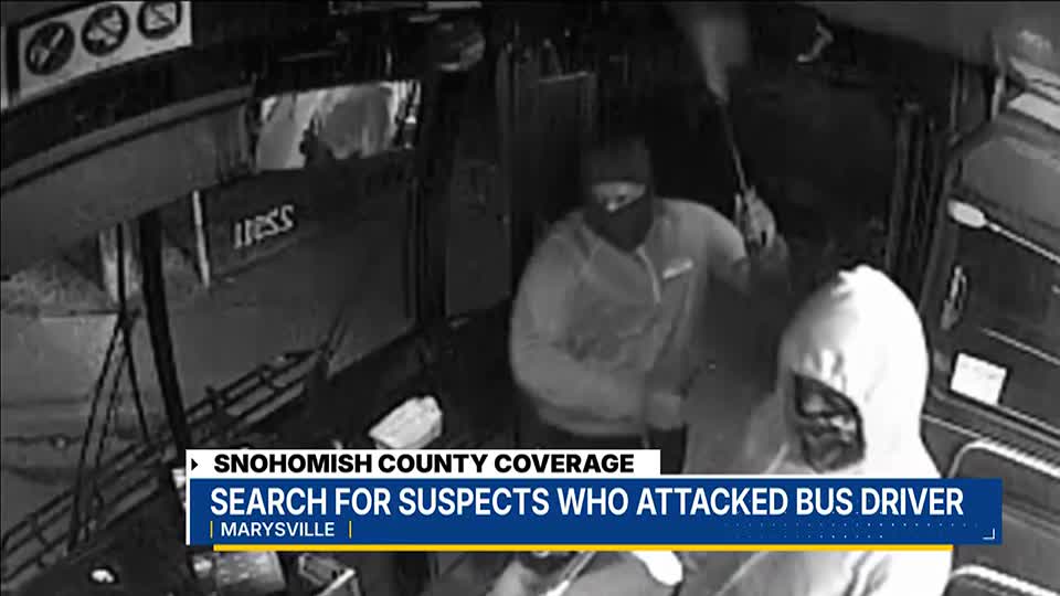 Police search for suspects who attacked, tried to rob an on-duty ...