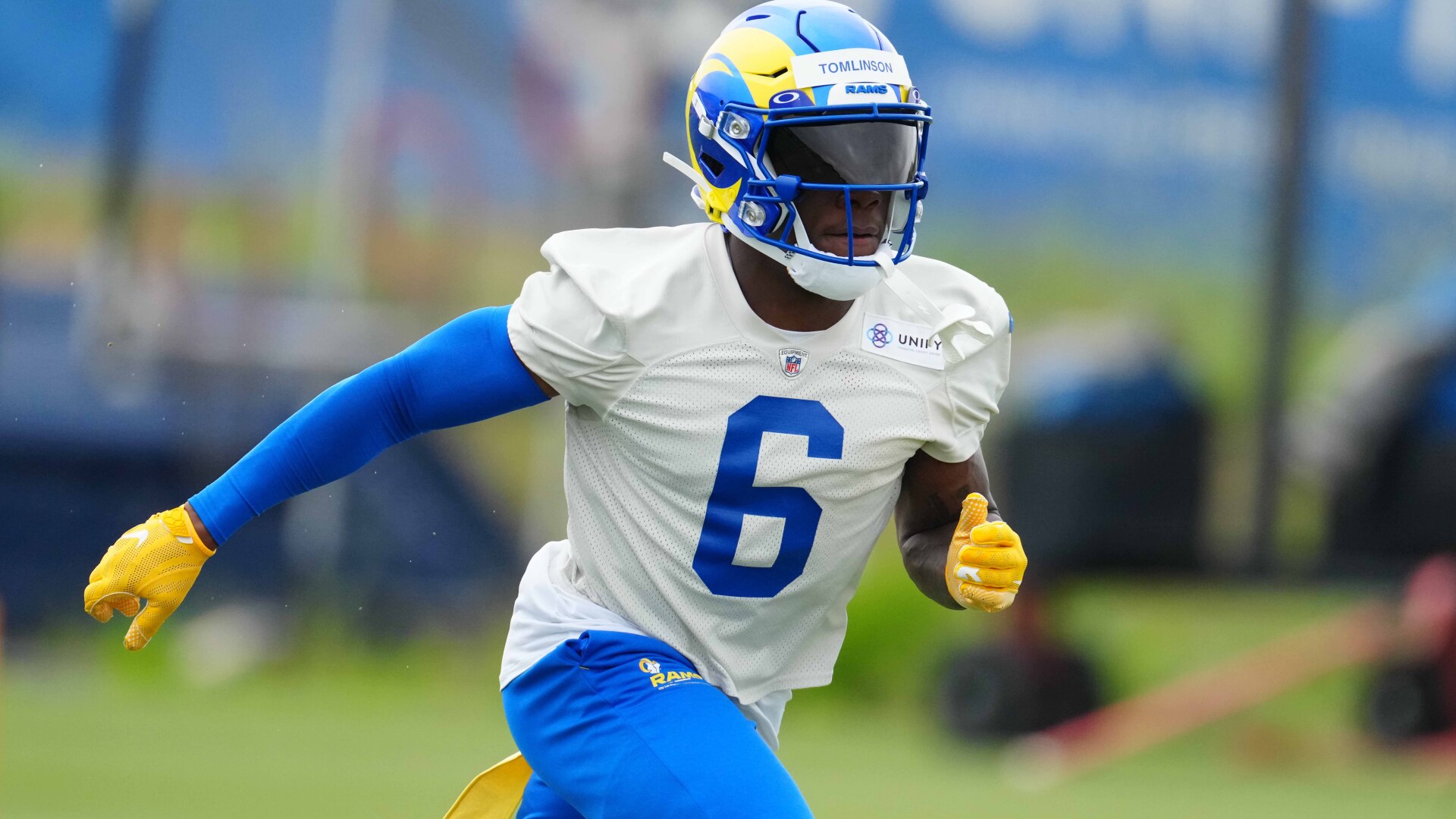 Rams cut DB Tre'Vius Tomlinson