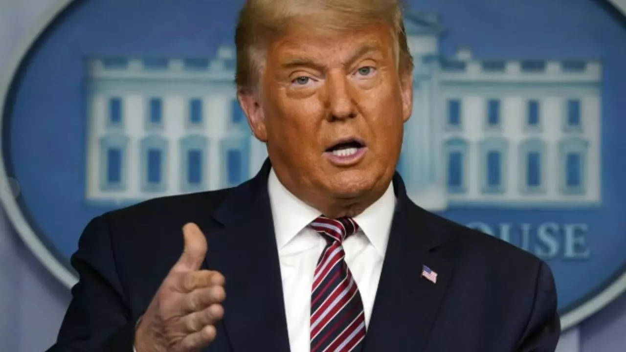 'This is real': Donald Trump cracks up Congress with his 'transgender ...