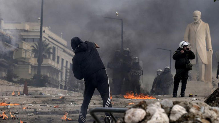 Violent clashes erupt in Greece after fresh protests over fatal 2023 ...