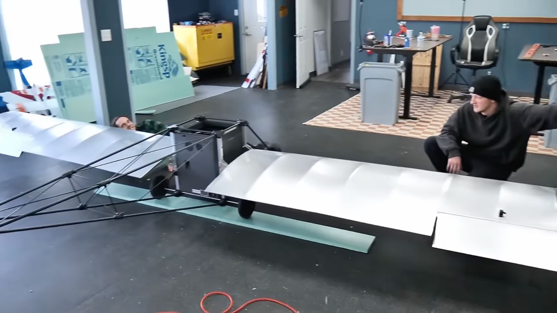 Photos: World’s first ‘flying 3D printer’ by YouTubers soars 100 feet high