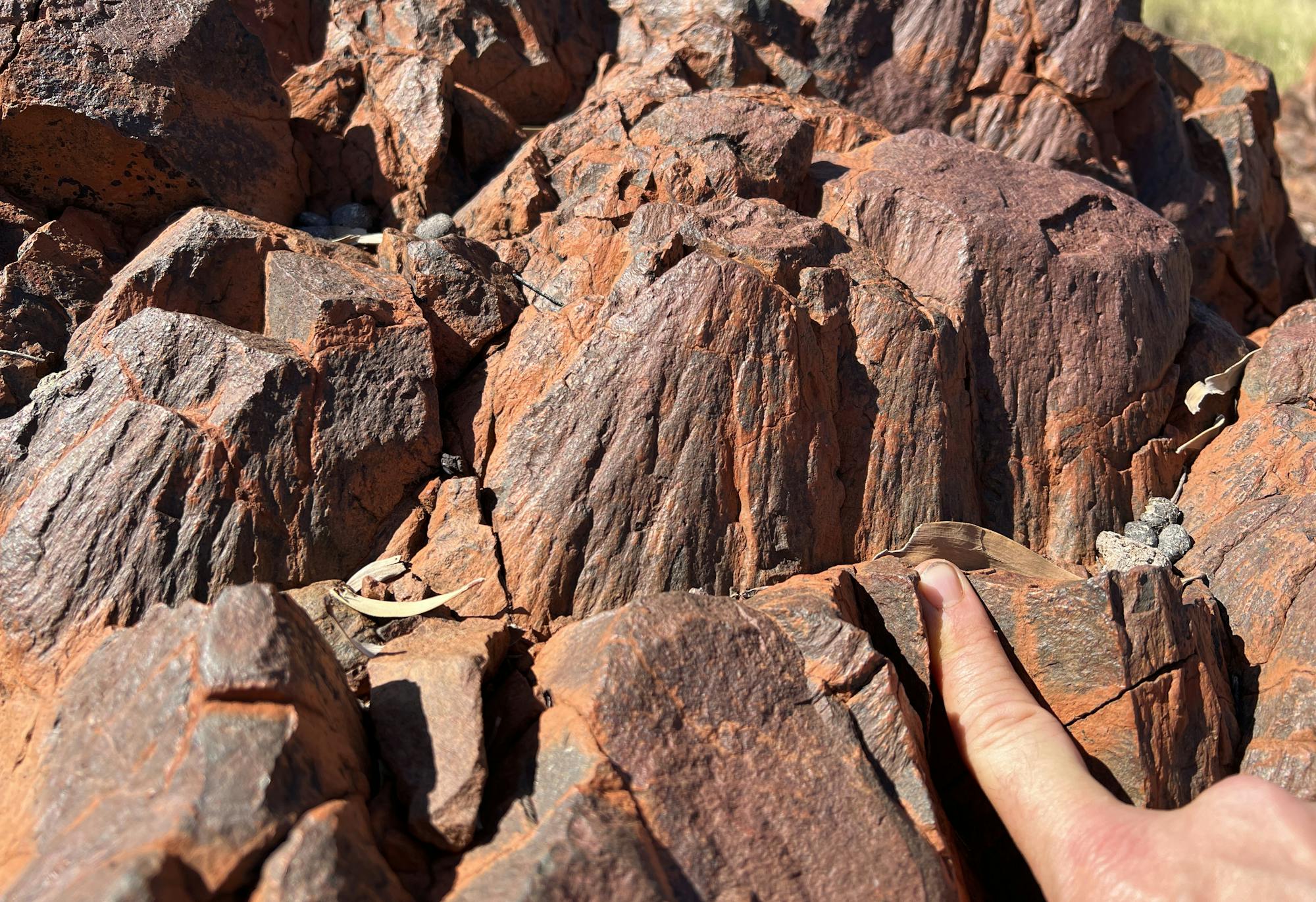 Earth’s oldest impact crater was just found in Australia – exactly ...