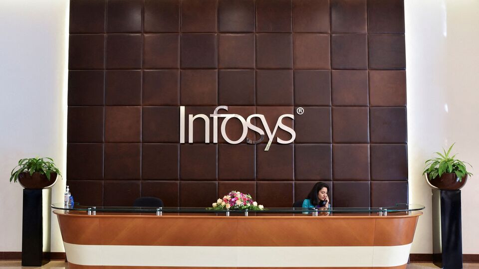 Infosys rolls out ‘system intervention’ to ensure minimum 10-day work ...