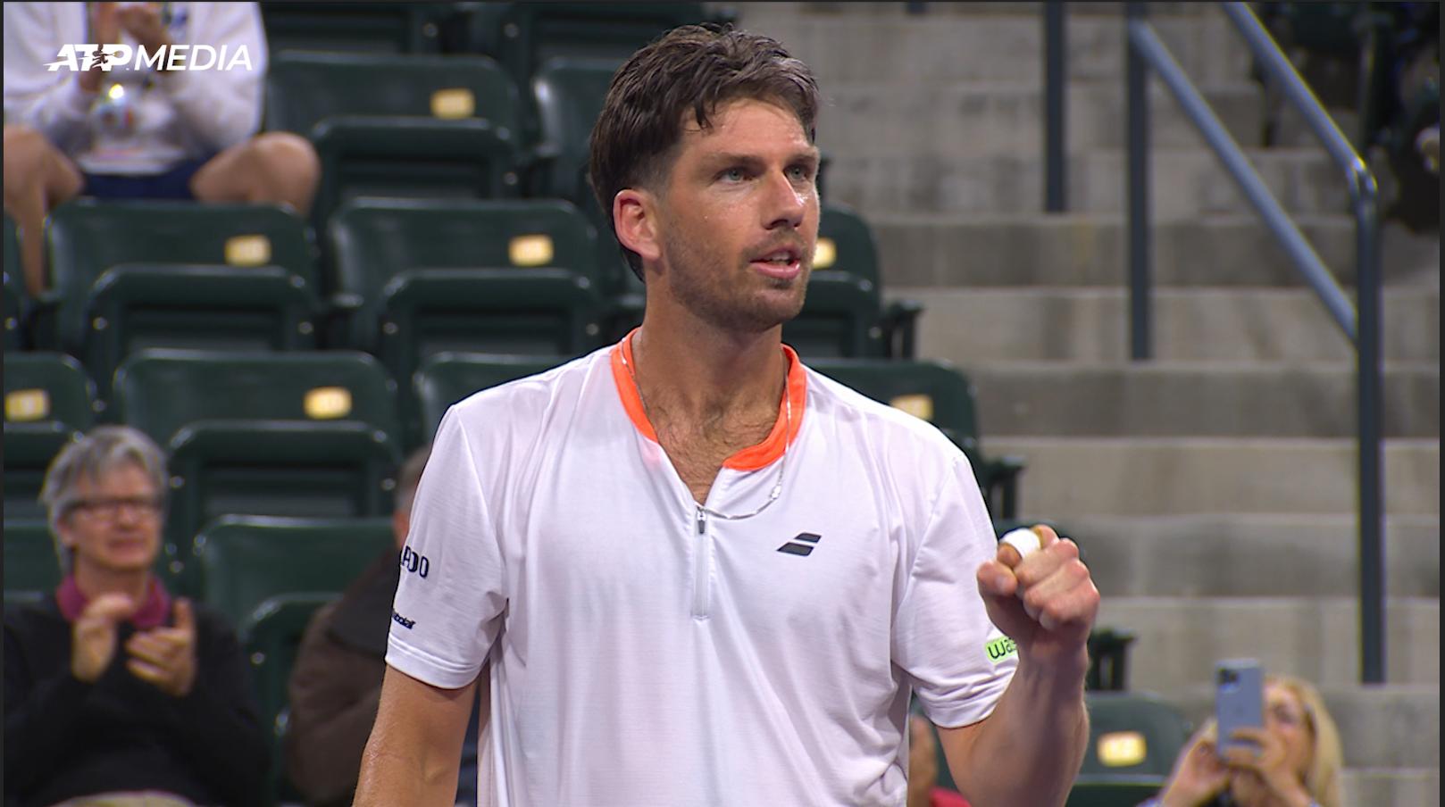 Cameron Norrie cruises to 2nd round after beating Luca Nardi straight ...