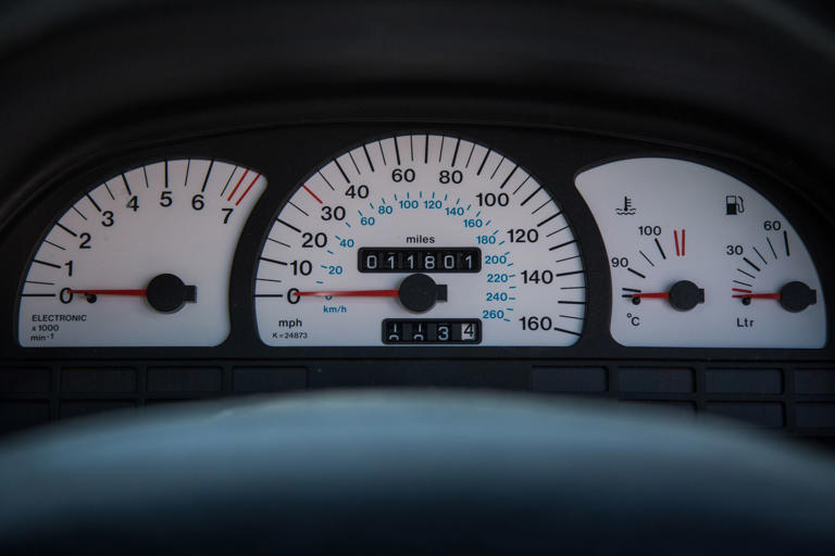 1997 Vauxhall Calibra V6 review: Retro Road Test