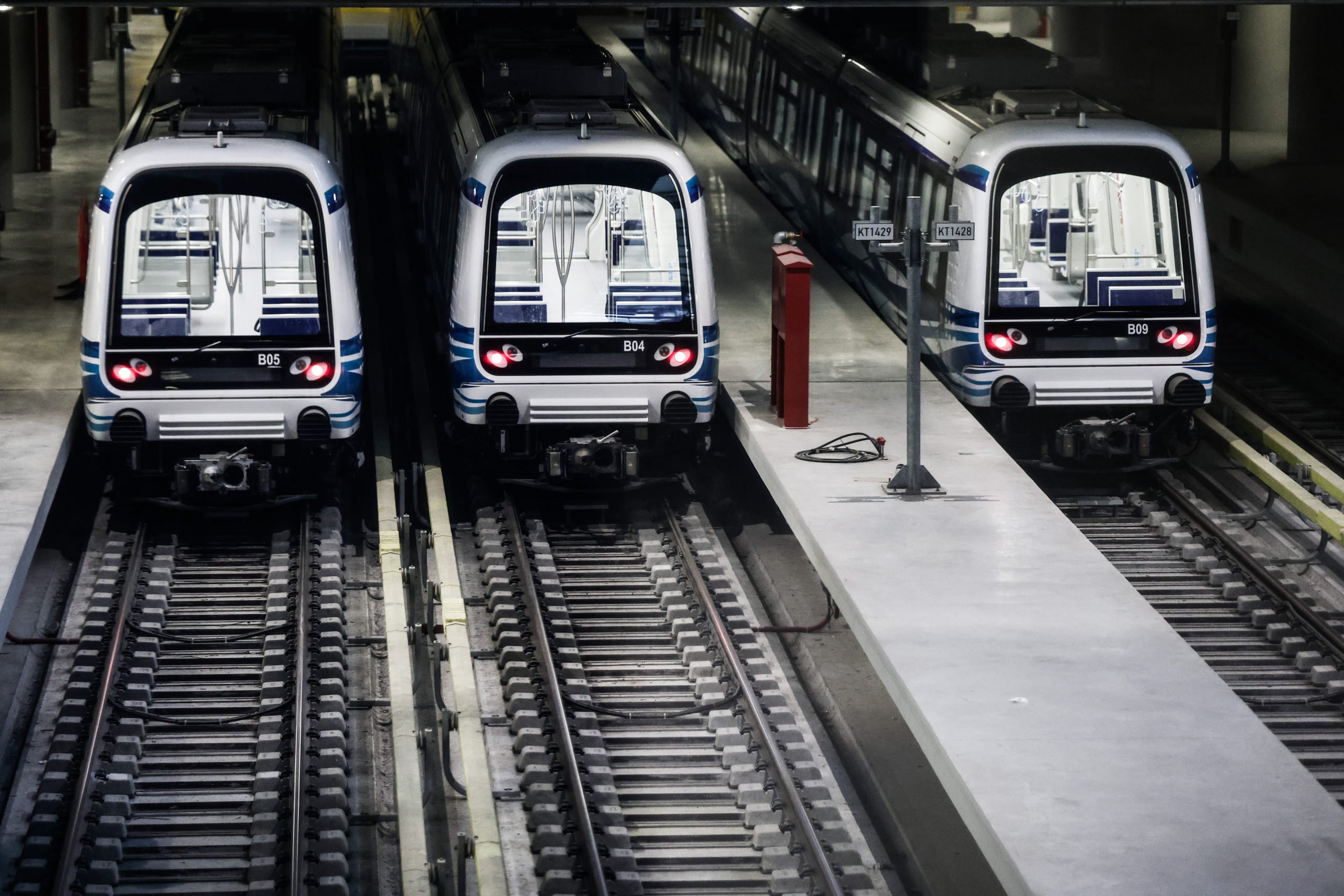 Έρευνα για το Μετρό Θεσσαλονίκης: Μόλις το 12,7% των επιβατών το ...