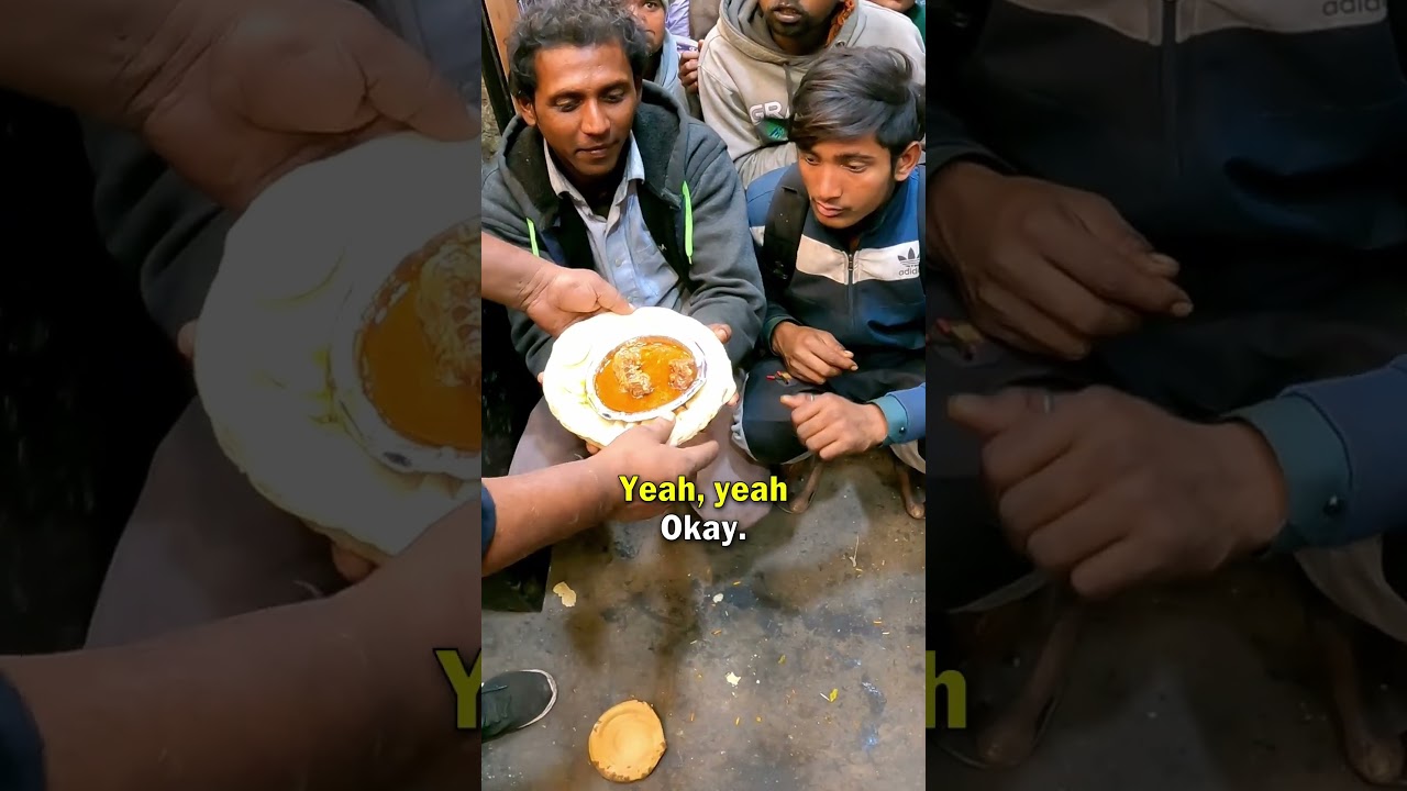 Poor People Eat for Free in Delhi, India