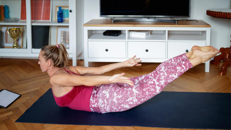 A Pilates teacher says these three bodyweight exercises will remedy ...