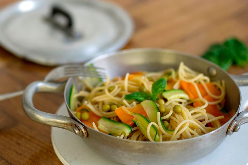 Eating too little of this 'causes 28% of bowel cancer cases'