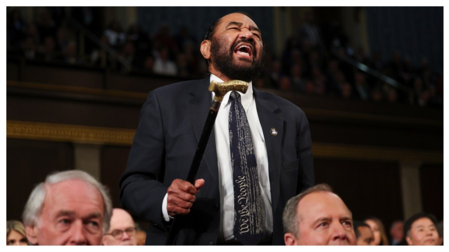 Democrats bring Medicaid fight to Trump at joint address