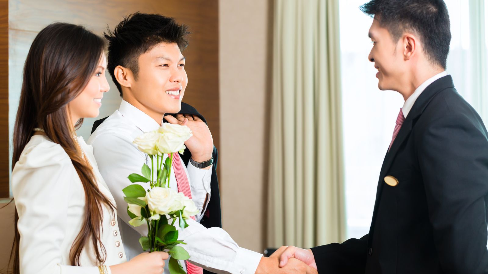 Rich vs. Poor: 17 Things Society Judges Differently Based on Your Bank ...