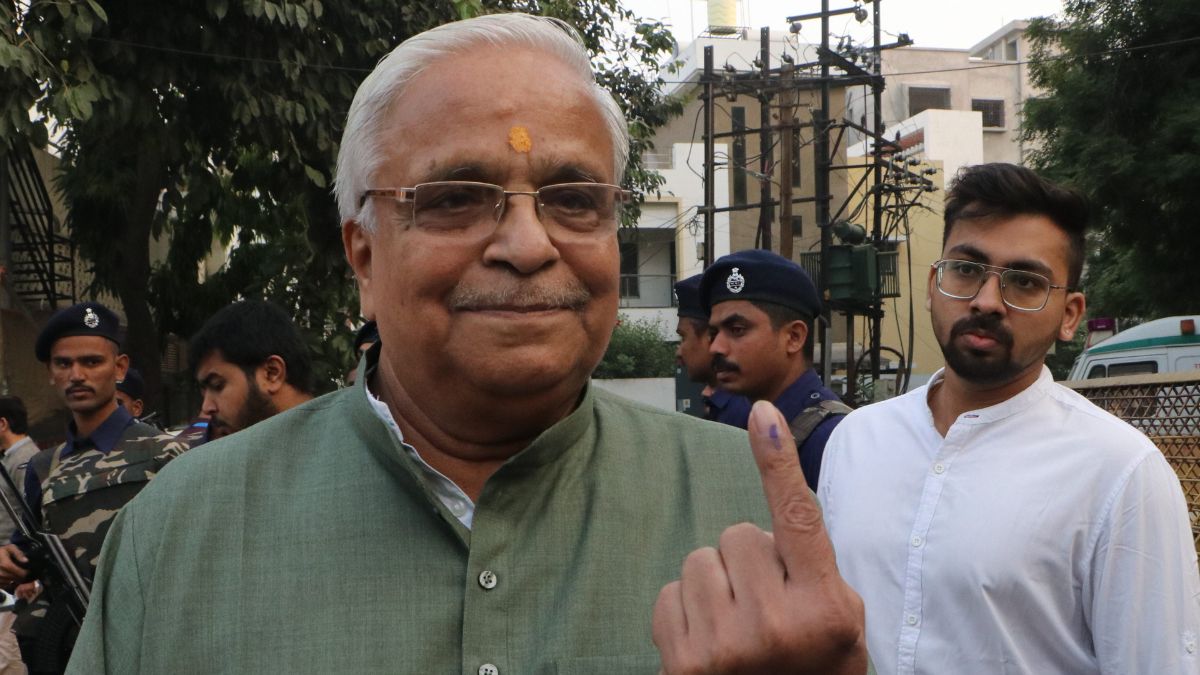 Amid Row Over 'Mumbai Has Many Languages' Remark, Bhaiyyaji Joshi ...