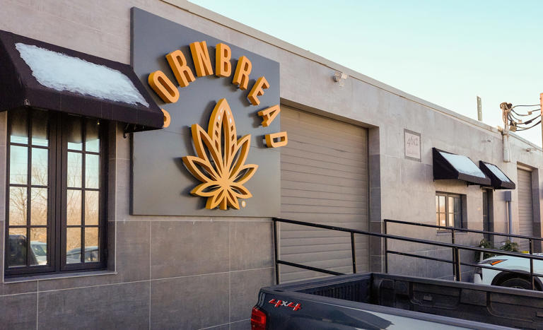 Bill to regulate THC drinks takes another step in Frankfort. What it ...