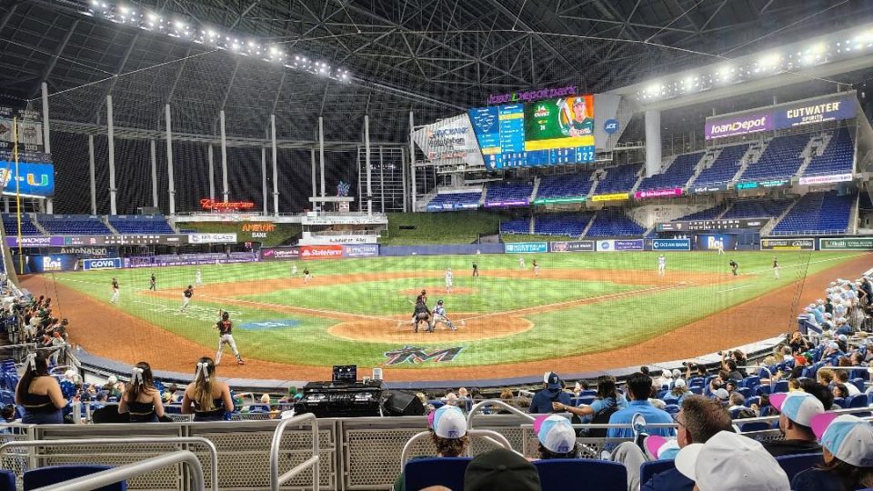 A GRAND SLAM IN THE 6TH GIVING MIAMI BRAGGING RIGHTS IN GAME ONE IN THE ...