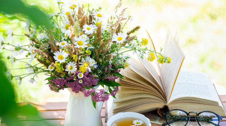 The Best Books To Read To Capture The Fresh Feeling Of Spring