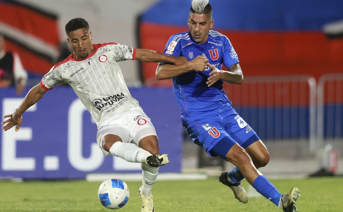 U de Chile entra en polémica con la ANFP por las calcetas cortadas: “En ...