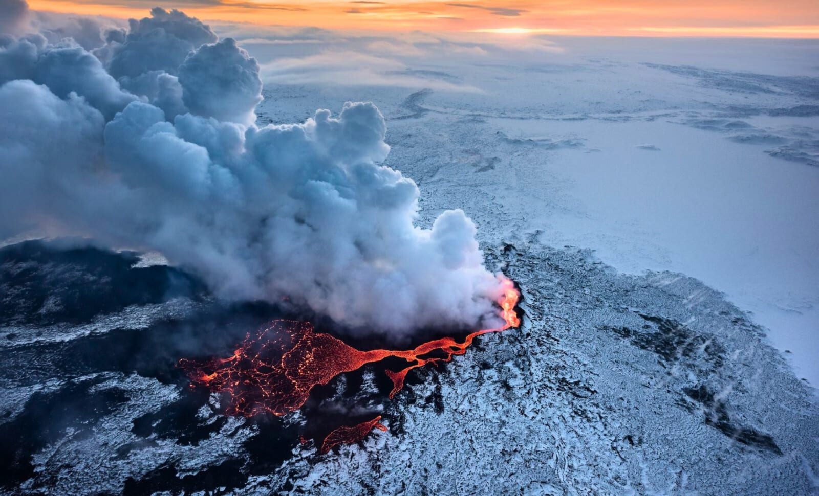 After 800 Years of Silence, Iceland’s Faultline Erupts Again ...