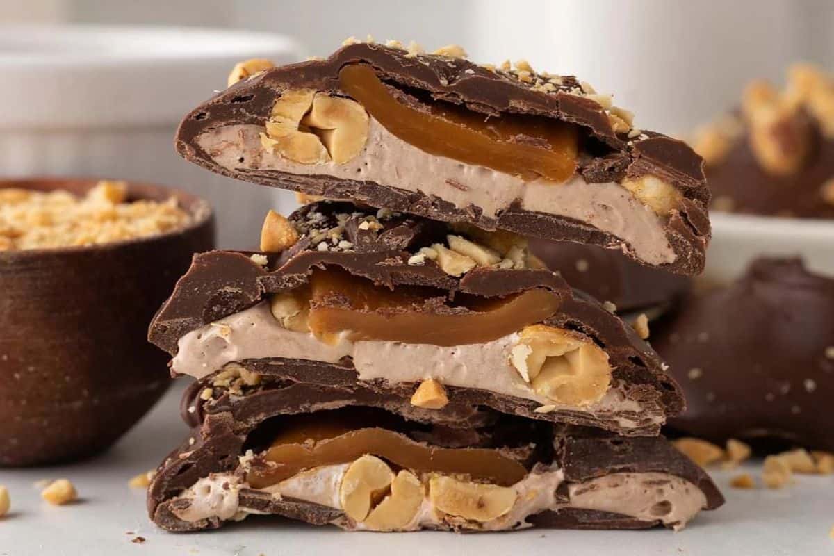 Cure Your Sweet Tooth With These 9 Homemade Candy Bars