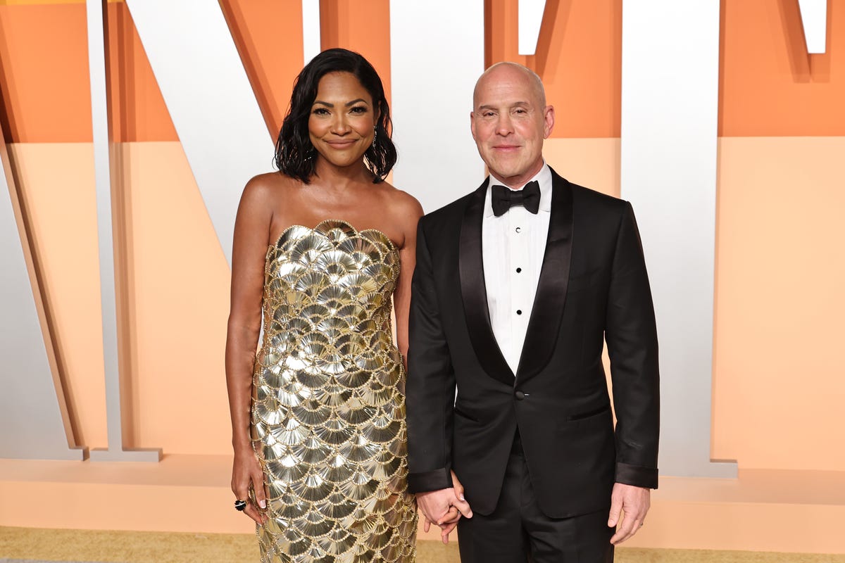 The Final Scene of With Love, Meghan Offers a Rare Glimpse Into Meghan ...