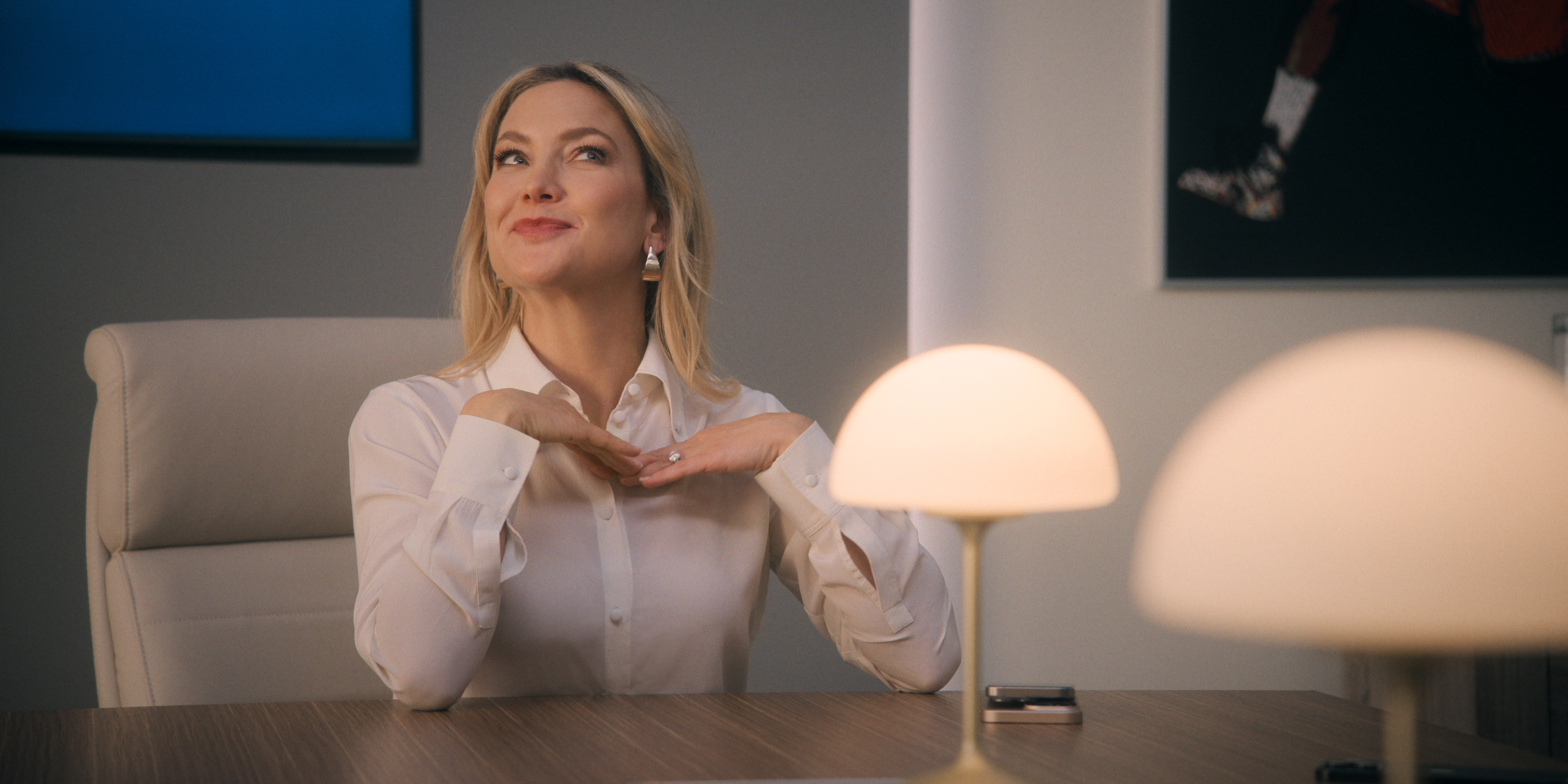 Zo kleed je je net als Kate Hudson in Running Point