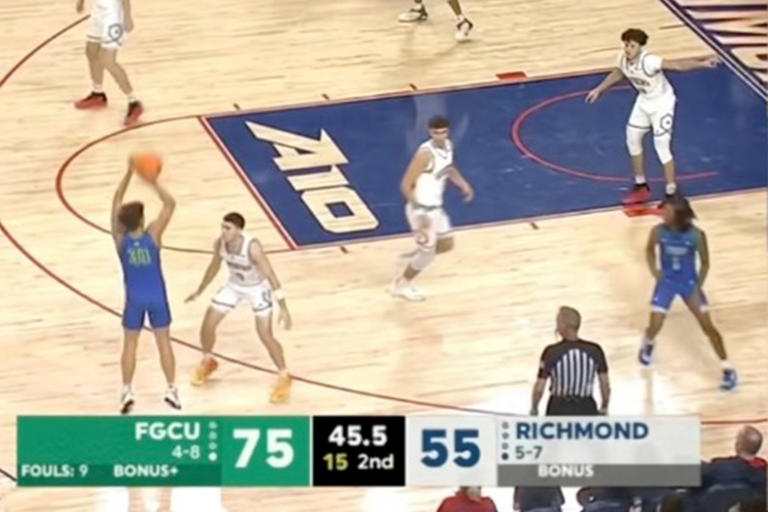 Meet Brandon Dwyer, the college basketball player who turned scoreless ...