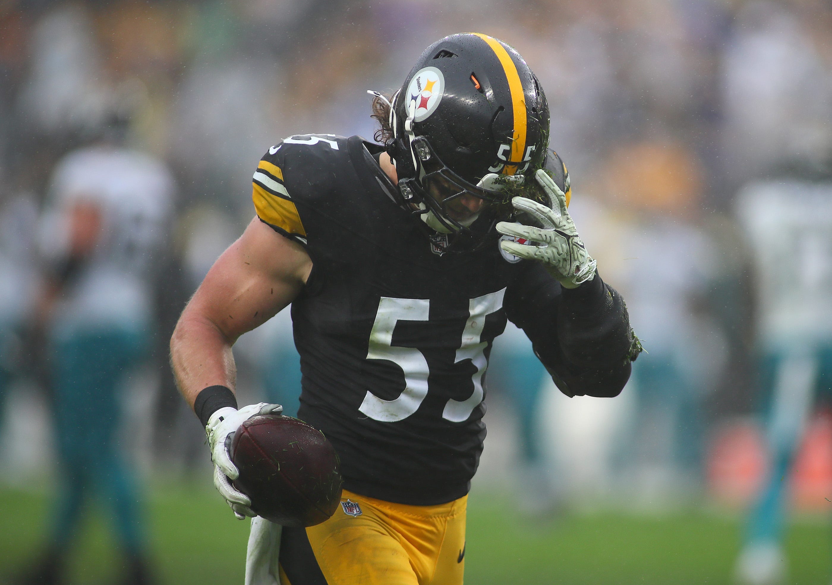 Steelers LB Cole Holcomb describes difficult injury process — ready to ...