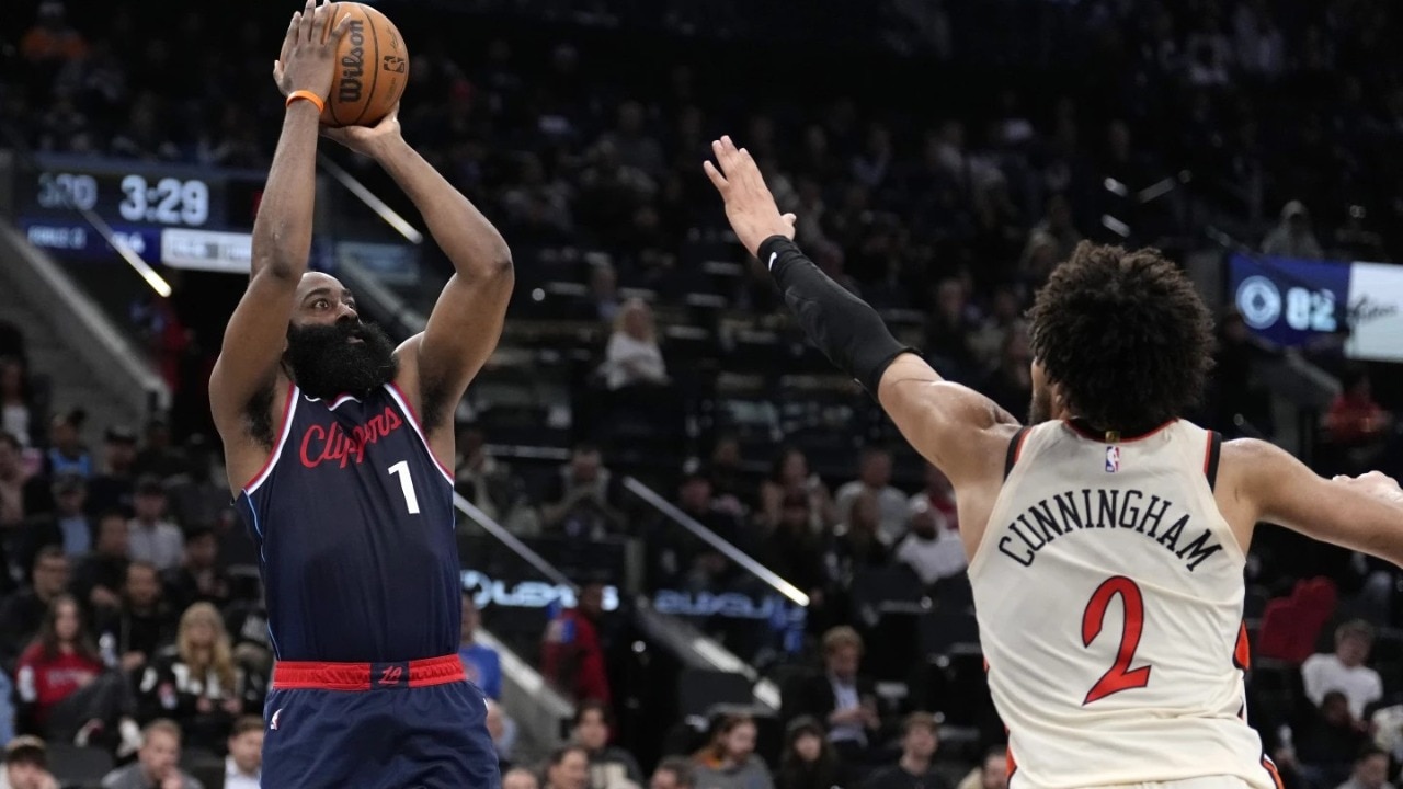 James Harden's 50-point game snaps Clippers' losing streak