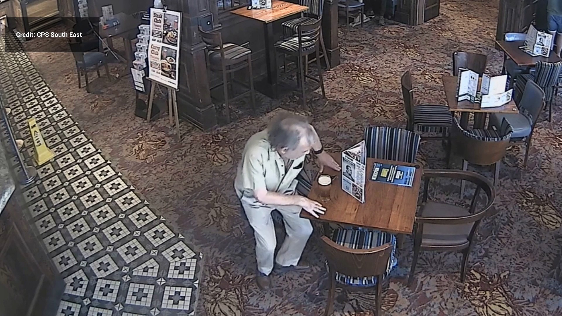 Jeremy Rickards seen 'battered and bruised' in a Wetherspoon pub weeks ...