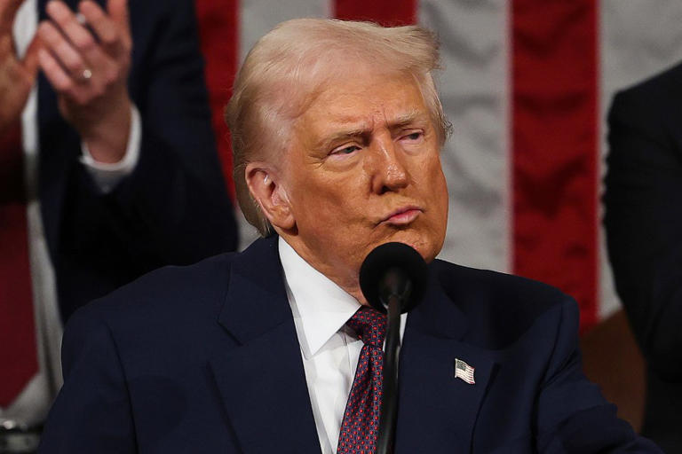 White House reverses course on Education Department executive order White House reverses course on Education Department executive order