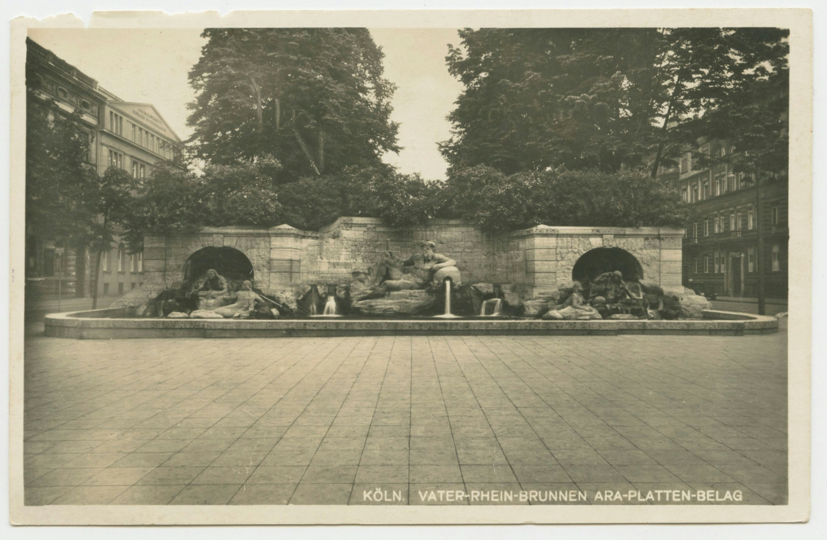 Köln früher und heute: Was aus dem Vater-Rhein-Brunnen am Kaiser ...