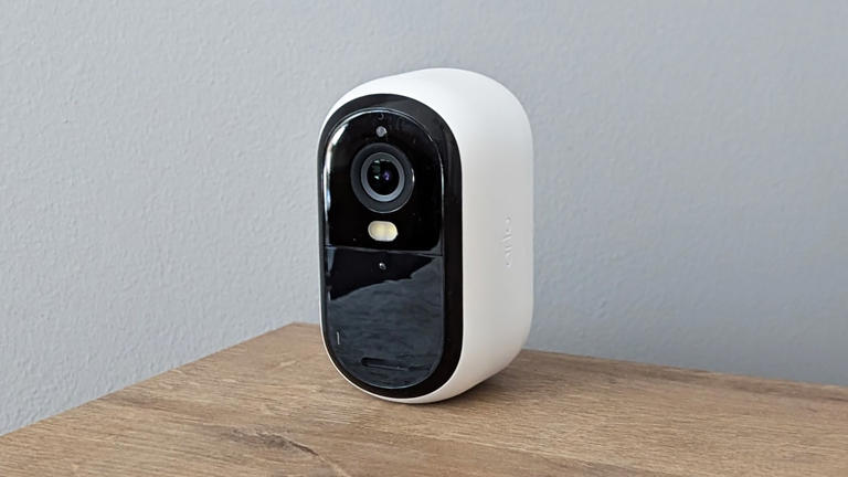Arlo teams up with Samsung SmartThings to expand its AI-powered security features