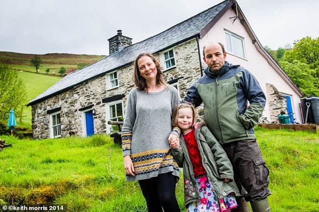 Man turns cottage that inspired Led Zeppelin into its own country