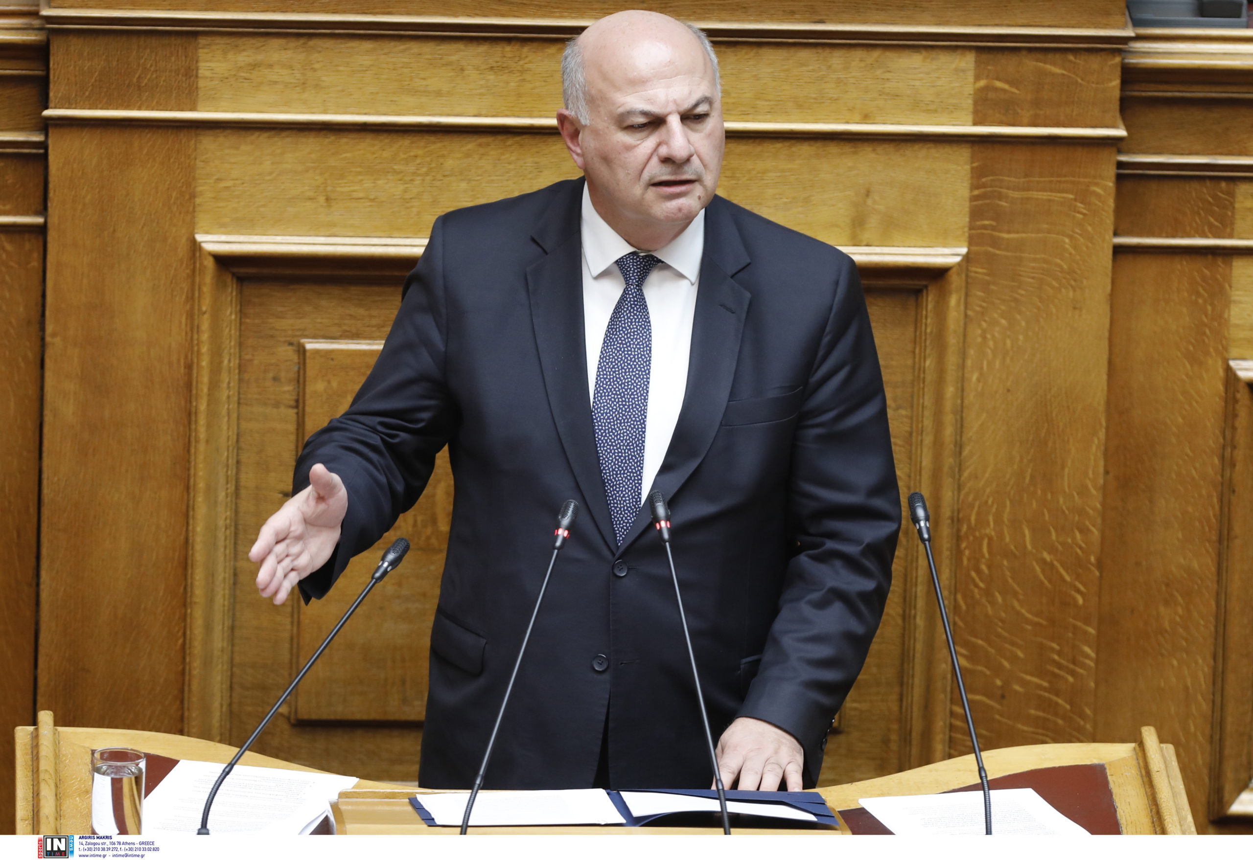 Την παραίτηση του προέδρου του ΟΠΕΚΕΠΕ ζήτησε ο Κώστας Τσιάρας