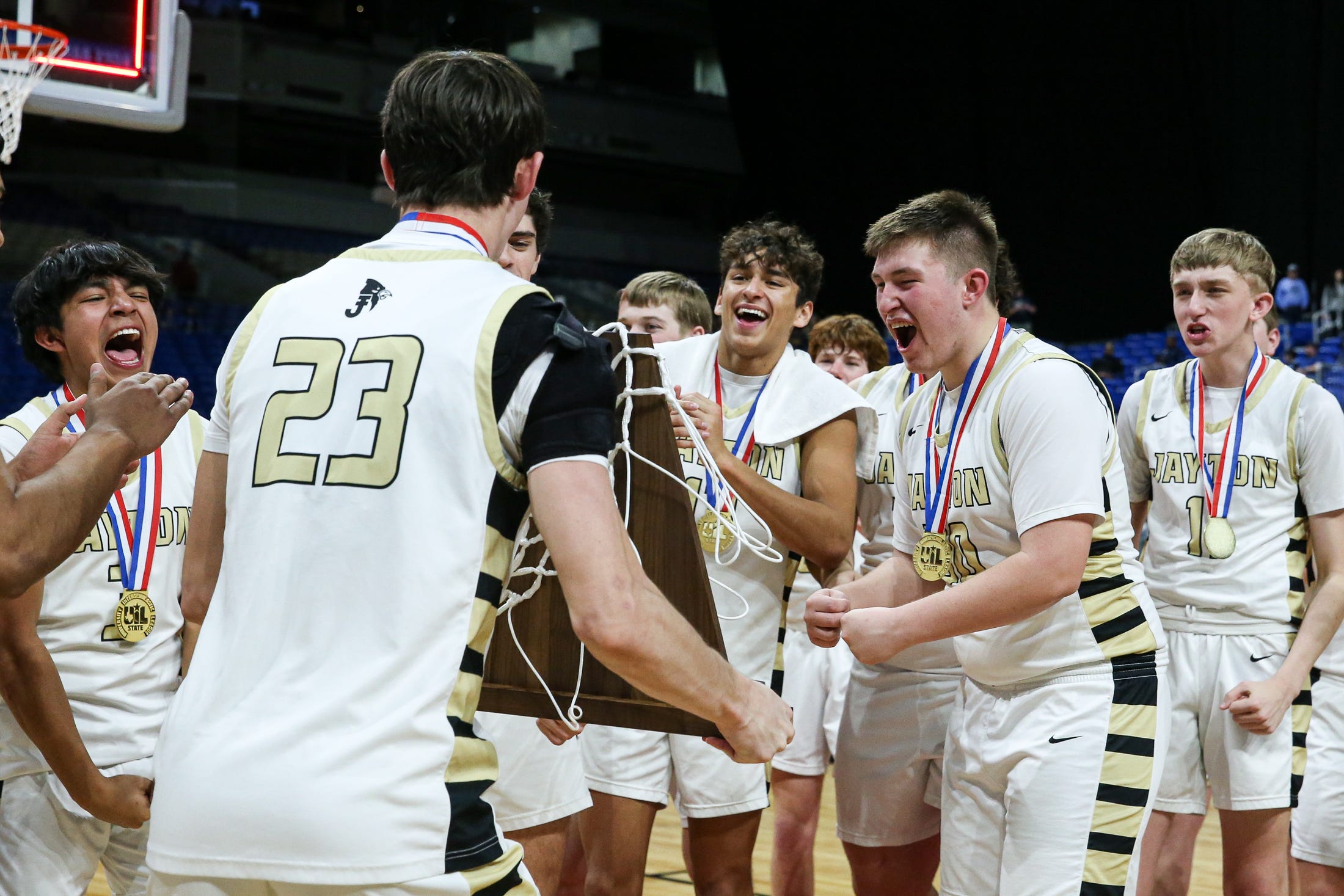 Back-to-back state titles for Jayton continues surge of basketball dominance