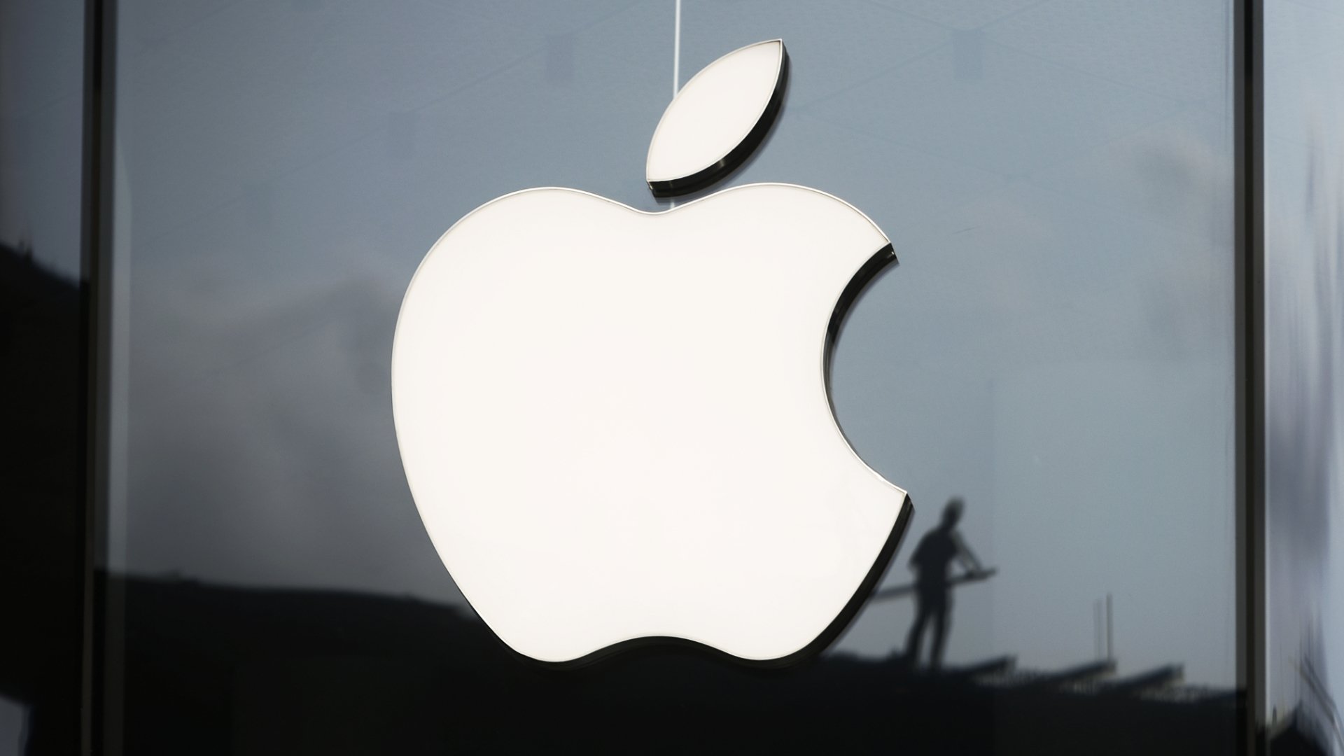 Some very detailed foldable iPhone predictions just dropped, and you ...