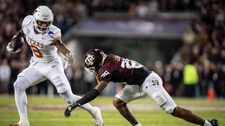 Mike Elko Explains How New Tight End Amari Niblack Could Fit With Texas A&M