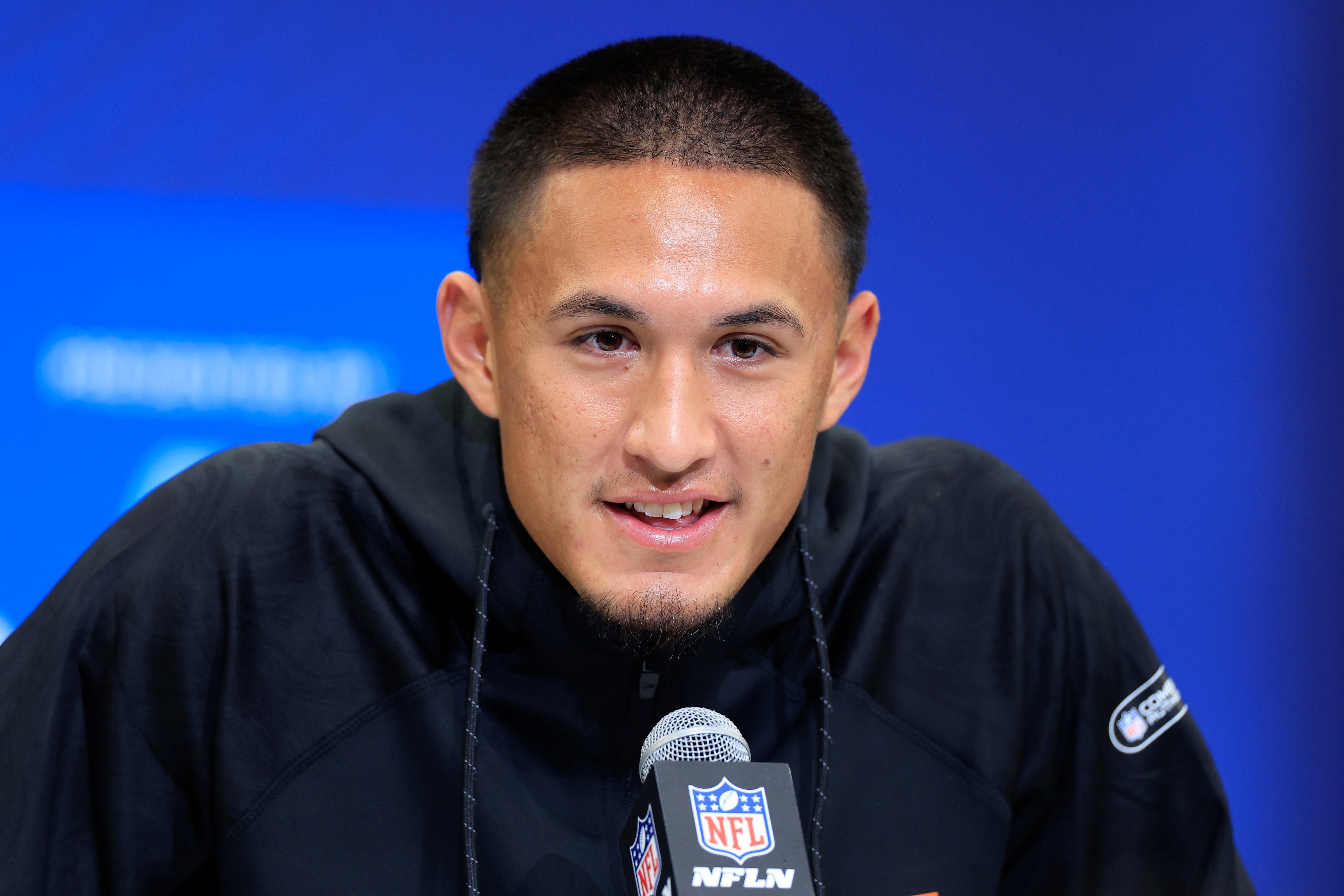 NFL exec projects WR Tetairoa McMillan as Panthers' first-round pick in ...