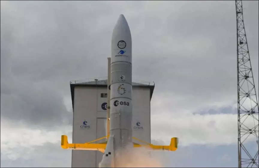 European rocket successfully carries out first commercial mission