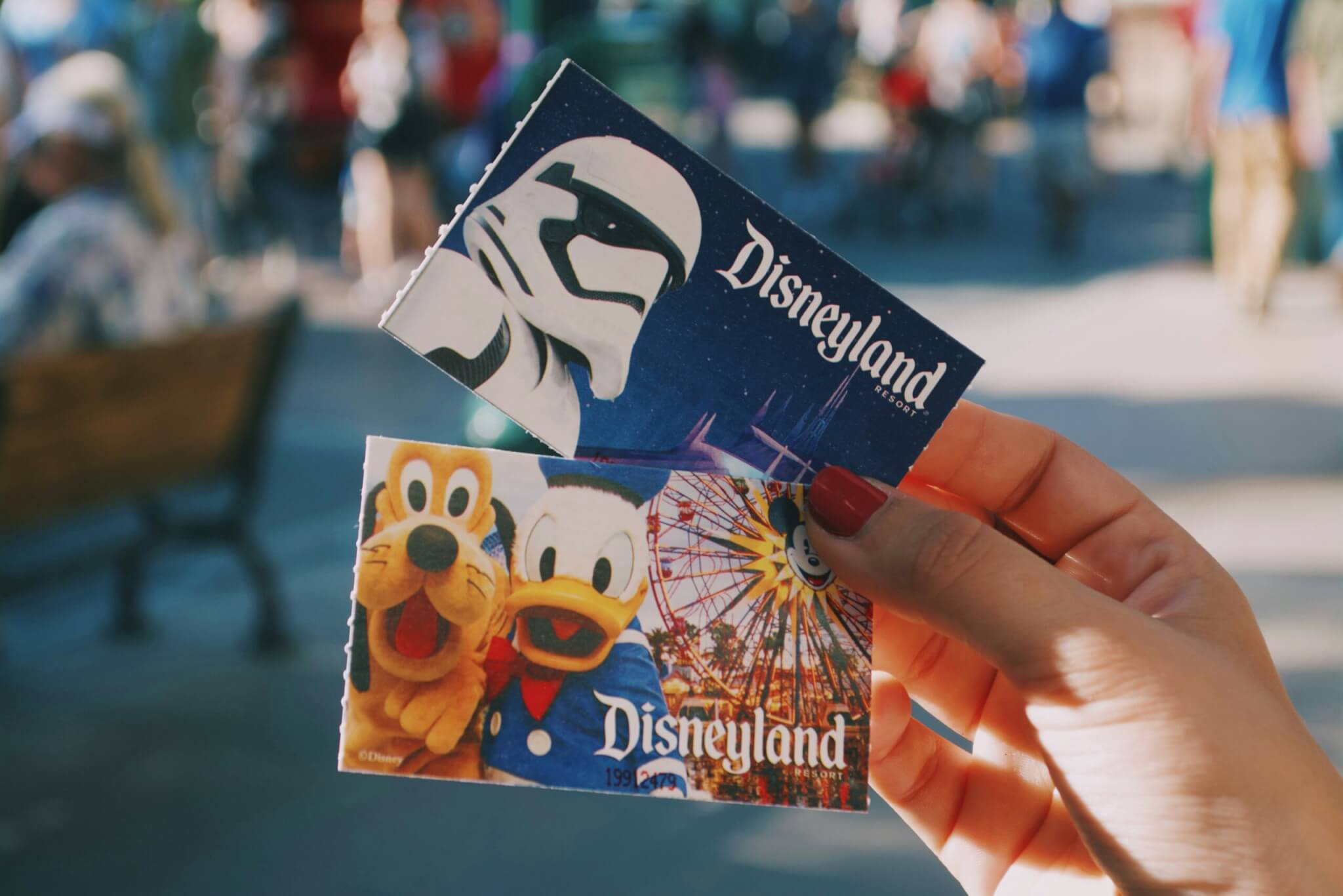 How to find and use a Disney travel agent